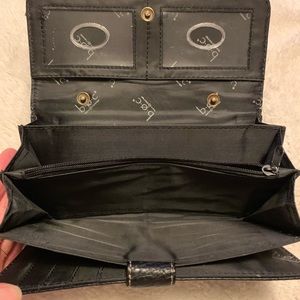 b.o.c. | Bags | Boc Wallet | Poshmark